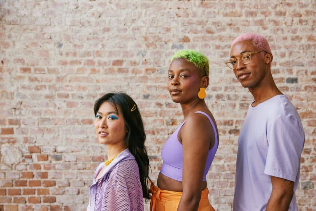 How Gender-Neutral Fashion Embraces Inclusivity and Style - Active Weekly